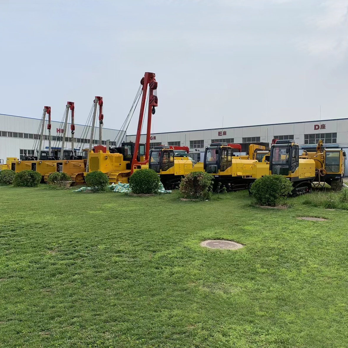 Heavy Duty Pipelayer 90T Pipeline Lifting and Hoisting Machine from ...